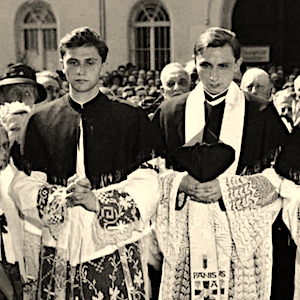 Monsignor Georg Ratzinger Has Died