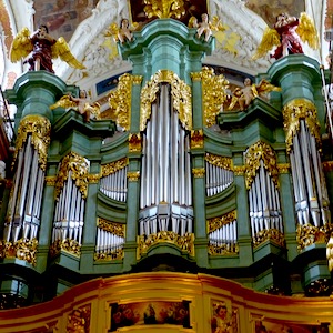 Three Ways to Improvise at the Organ