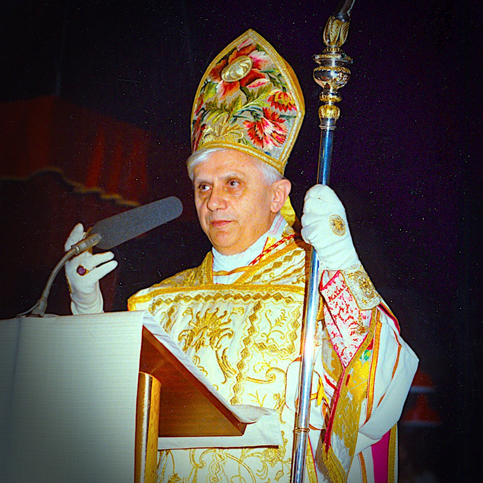 Revealed! • Ratzinger wrote to FSSP after “Traditionis Custodes”